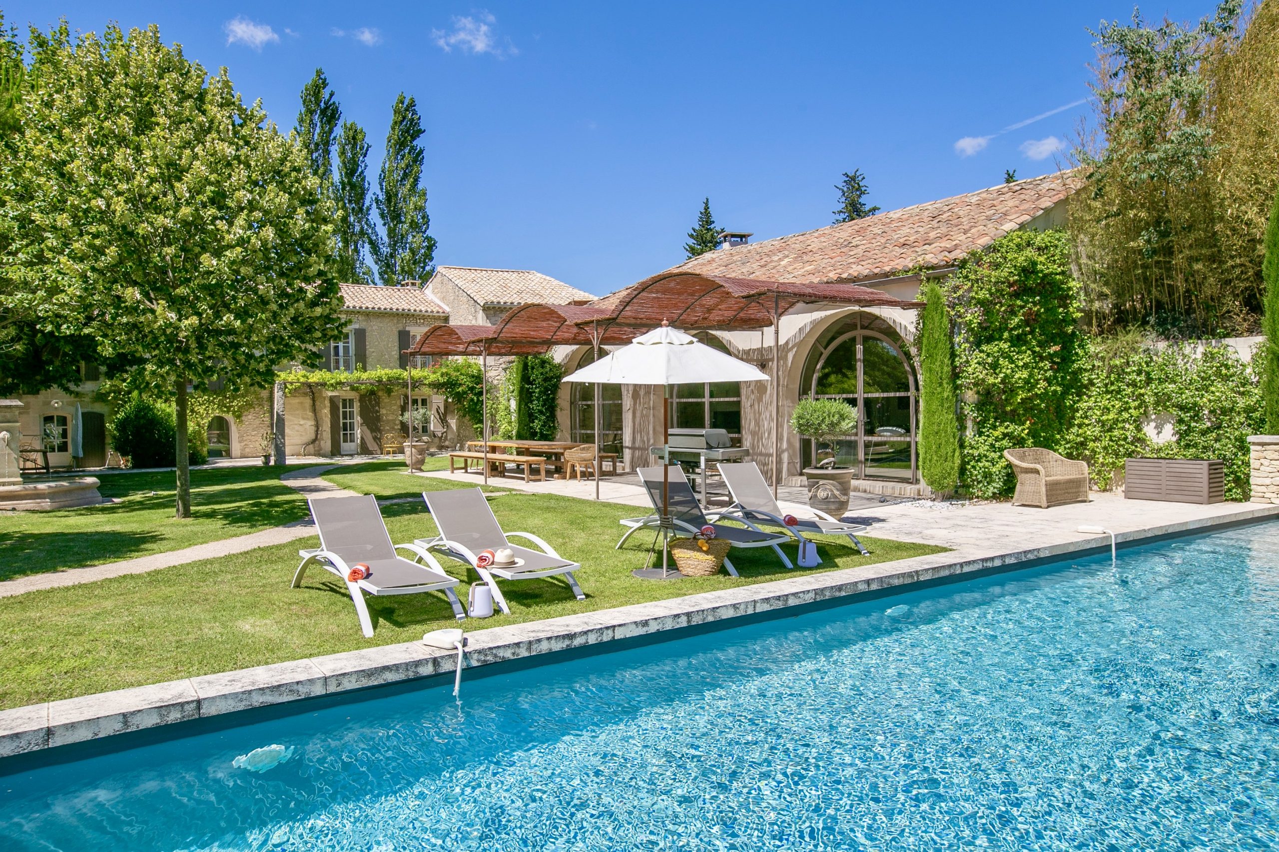 Villa Vacation in the Alpilles: Exploring the Charming Villages of ...