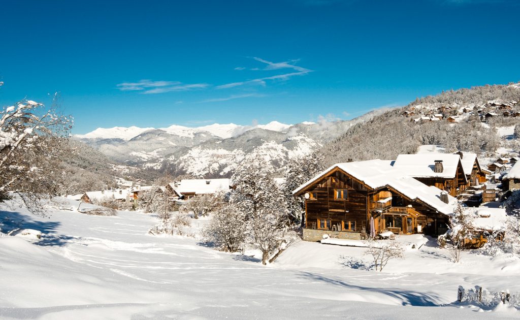 Chalet Delta - Luxury Villas & Private Tours