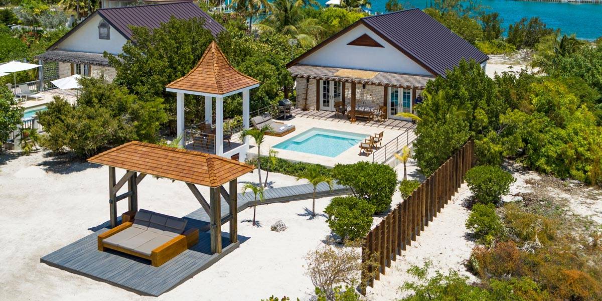 Beach Shack - Luxury Villas & Private Tours