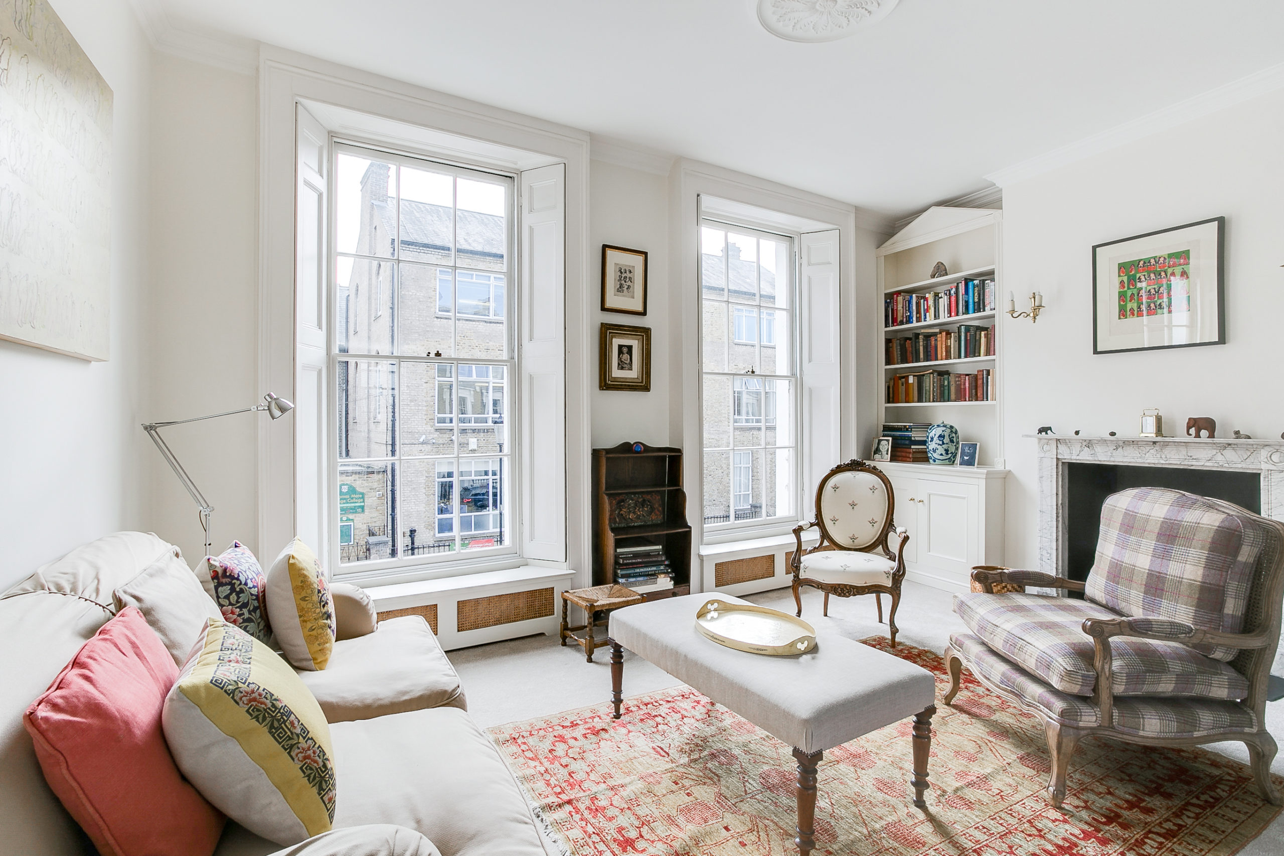 Ivory London Residence - Luxury Villas & Private Tours