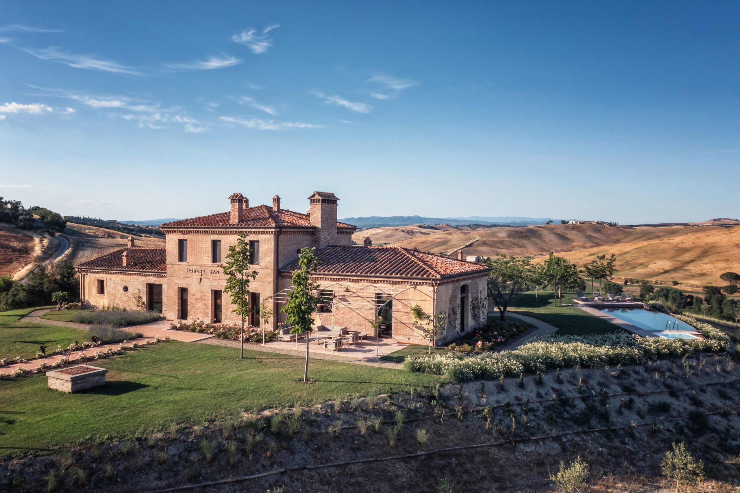 Villa Le Crete - Luxury Villas & Private Tours